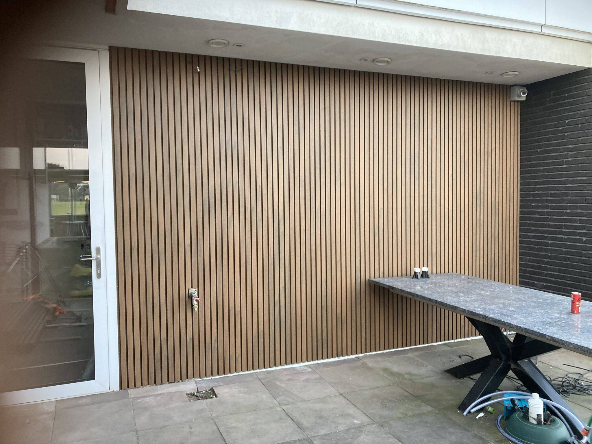 Gevelbekleding met rhombus profiel